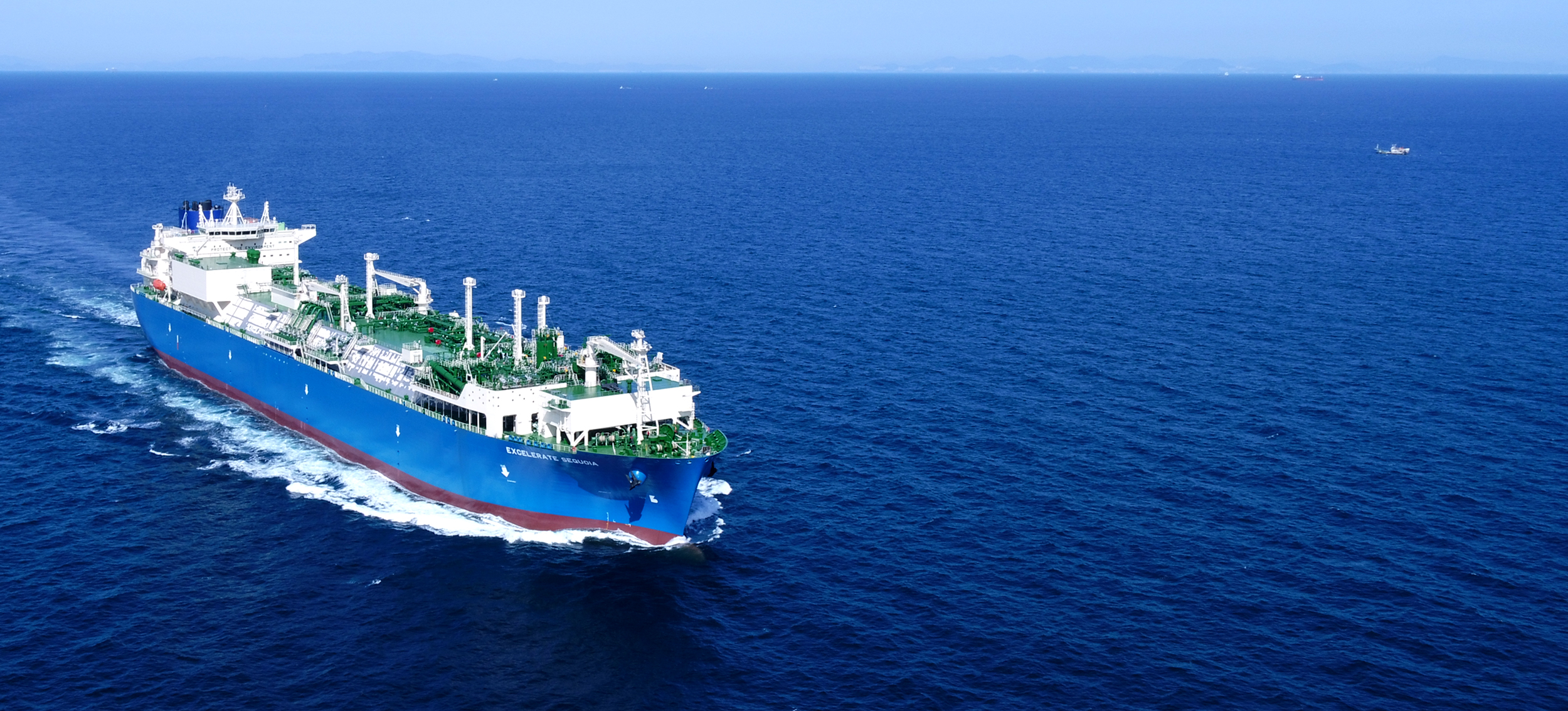 Excelerate Takes Delivery of its Tenth FSRU, Excelerate Sequoia ...