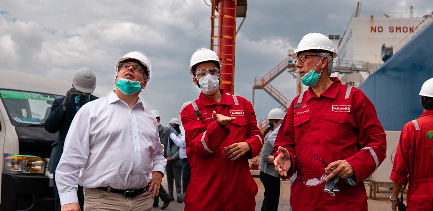 Excelerate Energy Hosts U.S. Ambassadors to Argentina and Pakistan ...